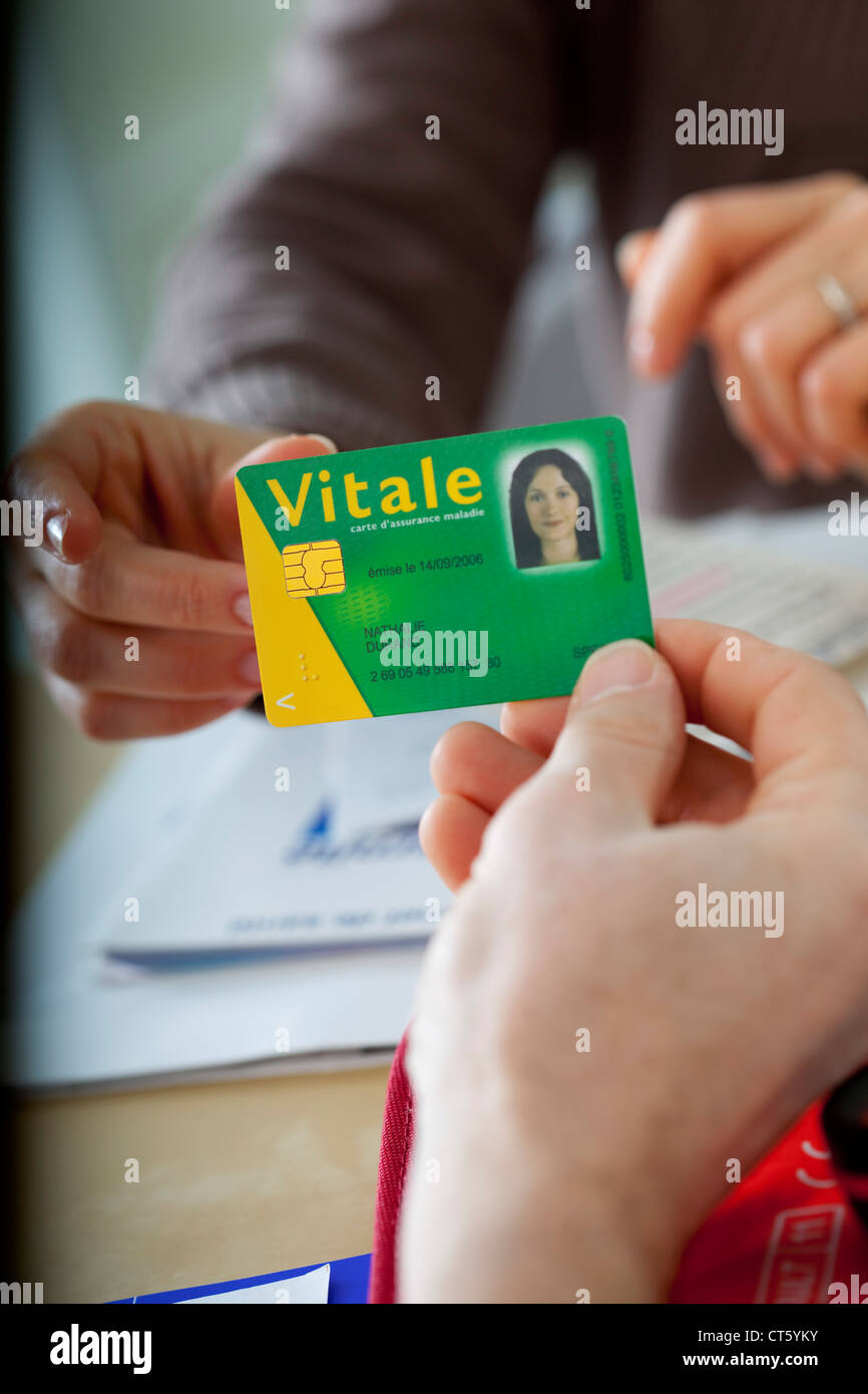 Electronic patient card hi-res stock photography and images - Alamy