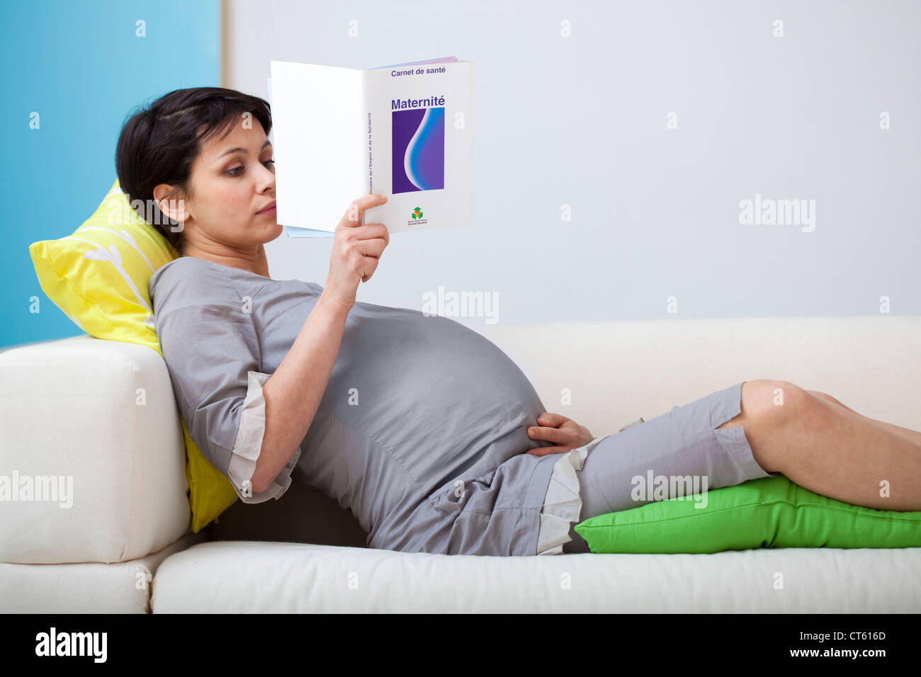 50 year old pregnant woman hi-res stock photography and images - Alamy