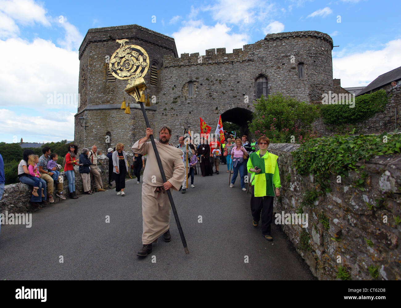 St David's Bishops Castle, Pembrokeshire Stock Photo - Alamy