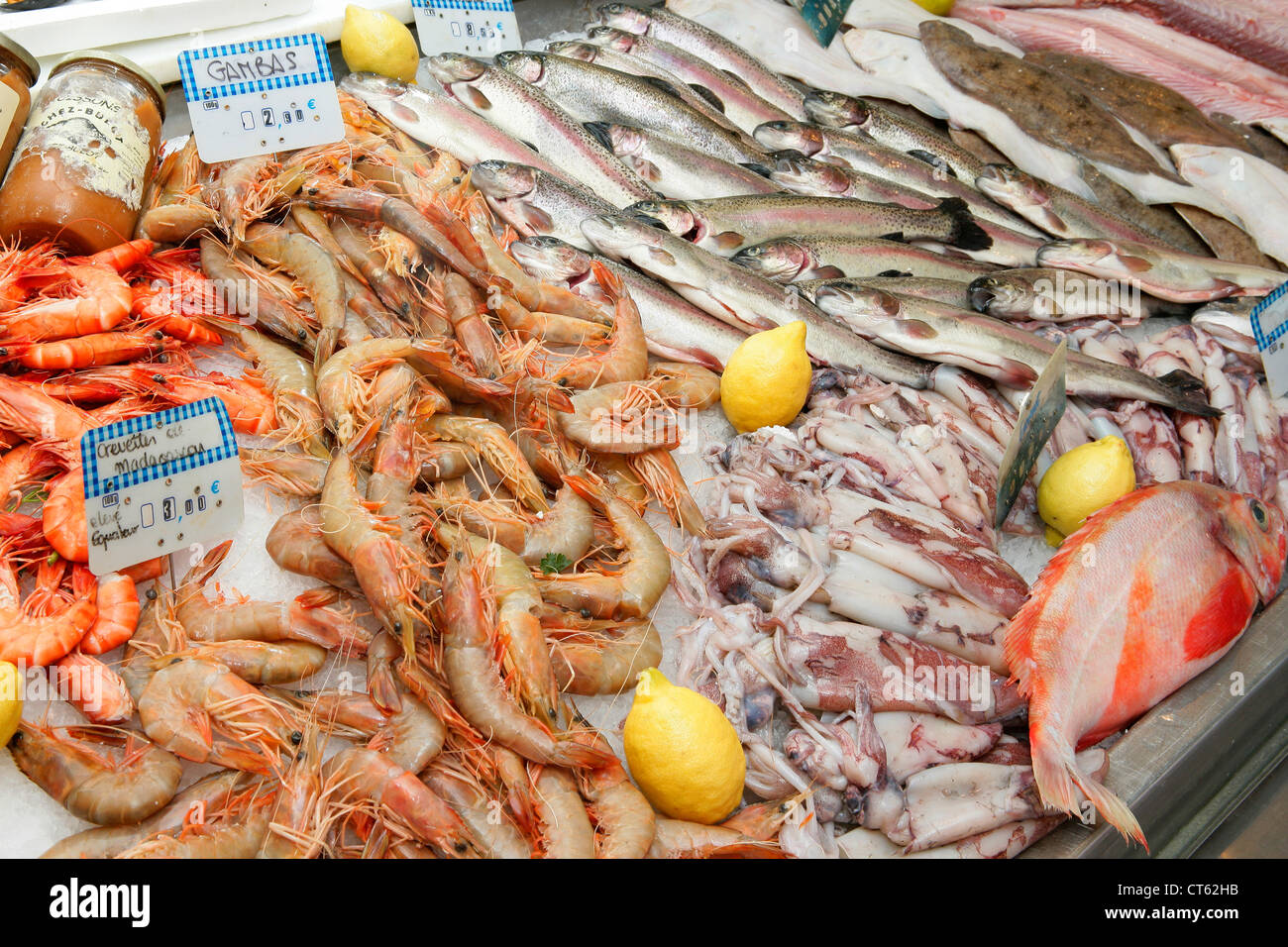FISH SHOP Stock Photo - Alamy
