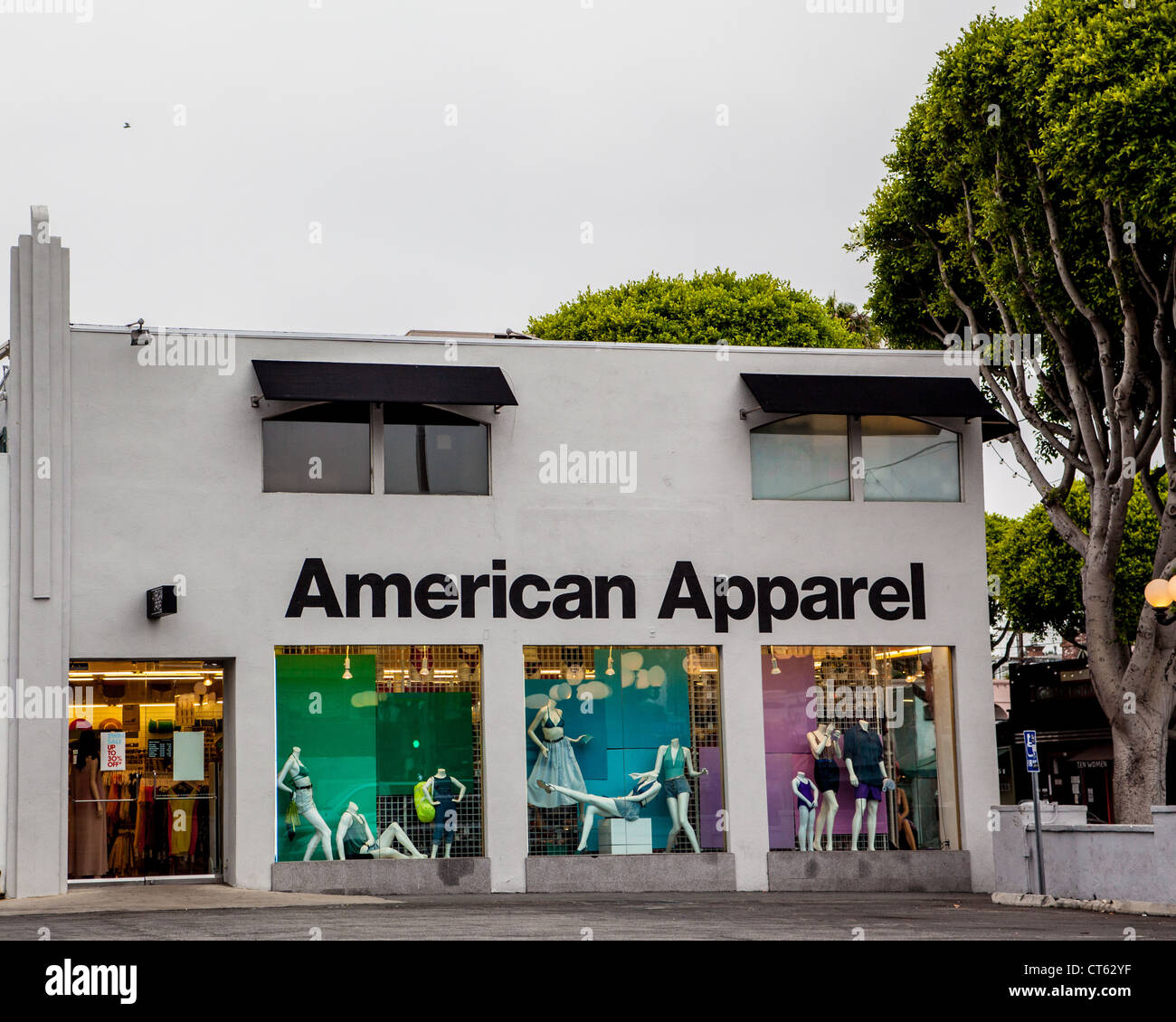 An American Apparel store in Santa Monica California Stock Photo - Alamy