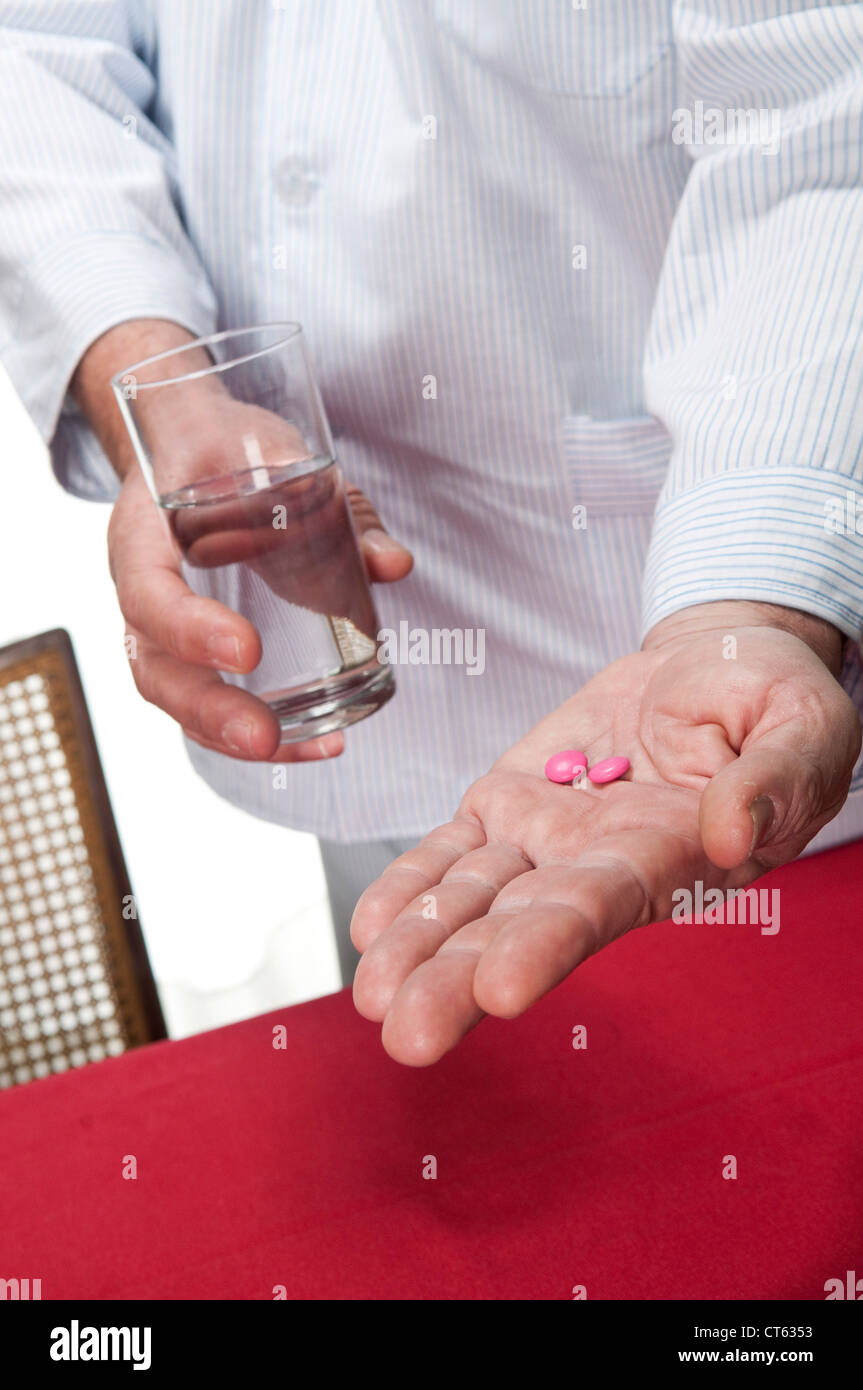 Medication hi-res stock photography and images - Alamy
