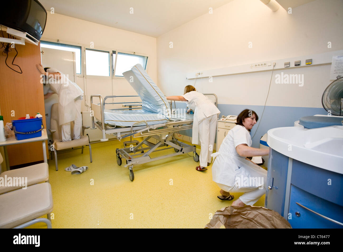 Hospital Cleaning High Resolution Stock Photography and Images - Alamy