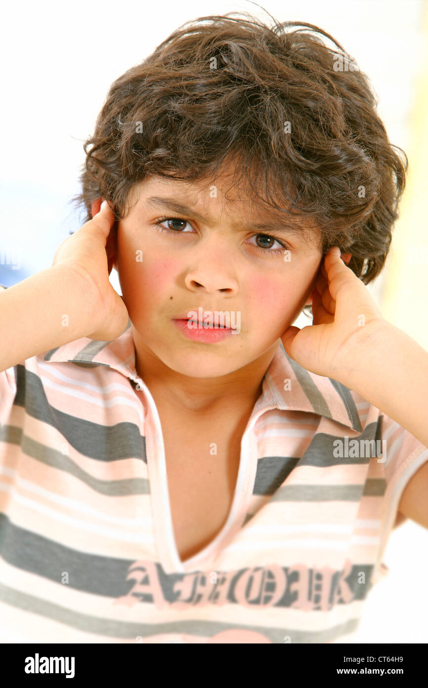 Tinnitus hi-res stock photography and images - Alamy