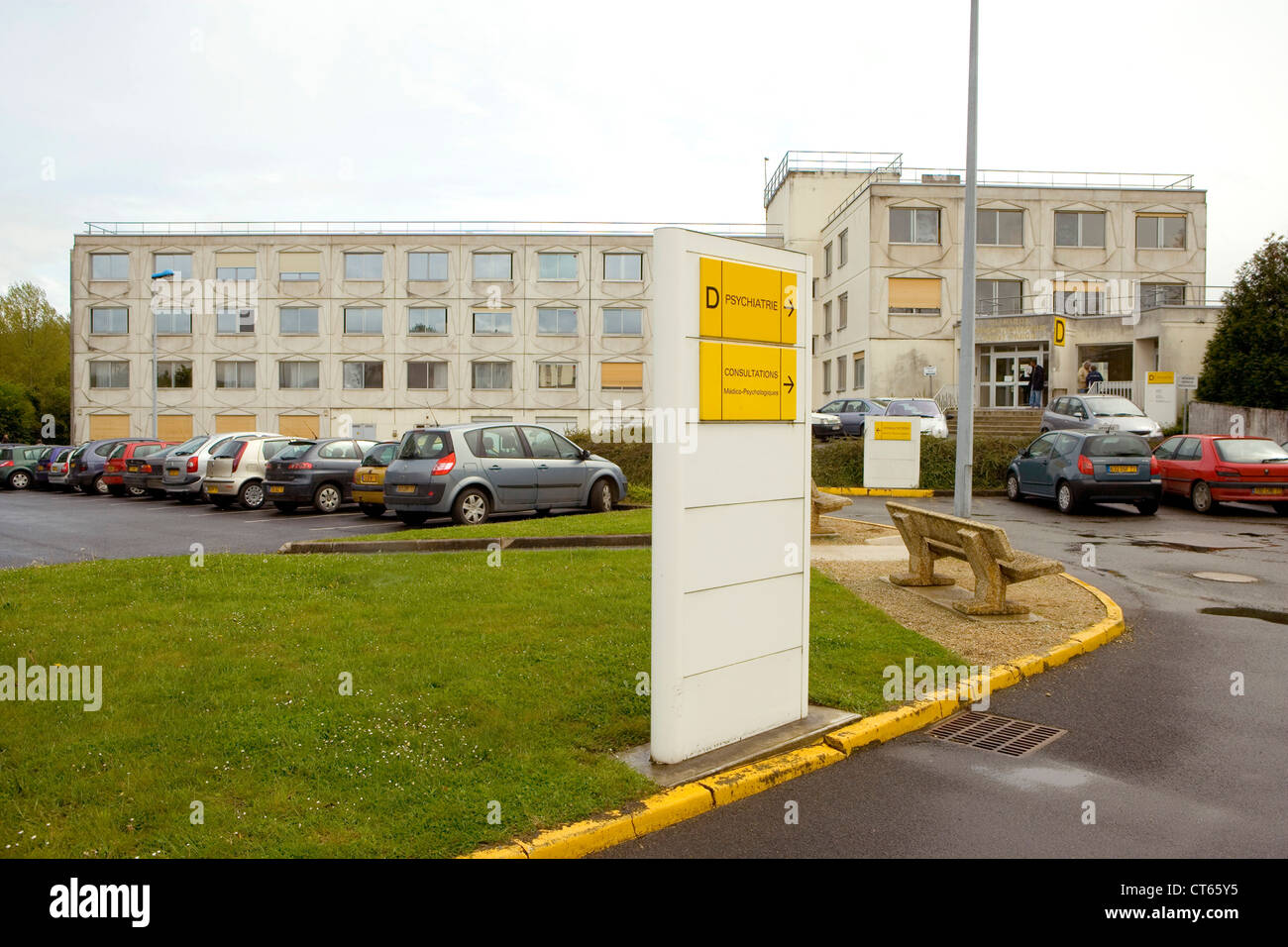 Psychiatry building hi-res stock photography and images - Alamy