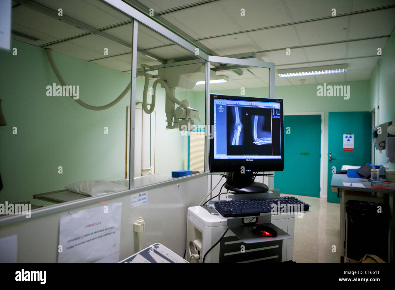 Orthopedics center hi-res stock photography and images - Alamy