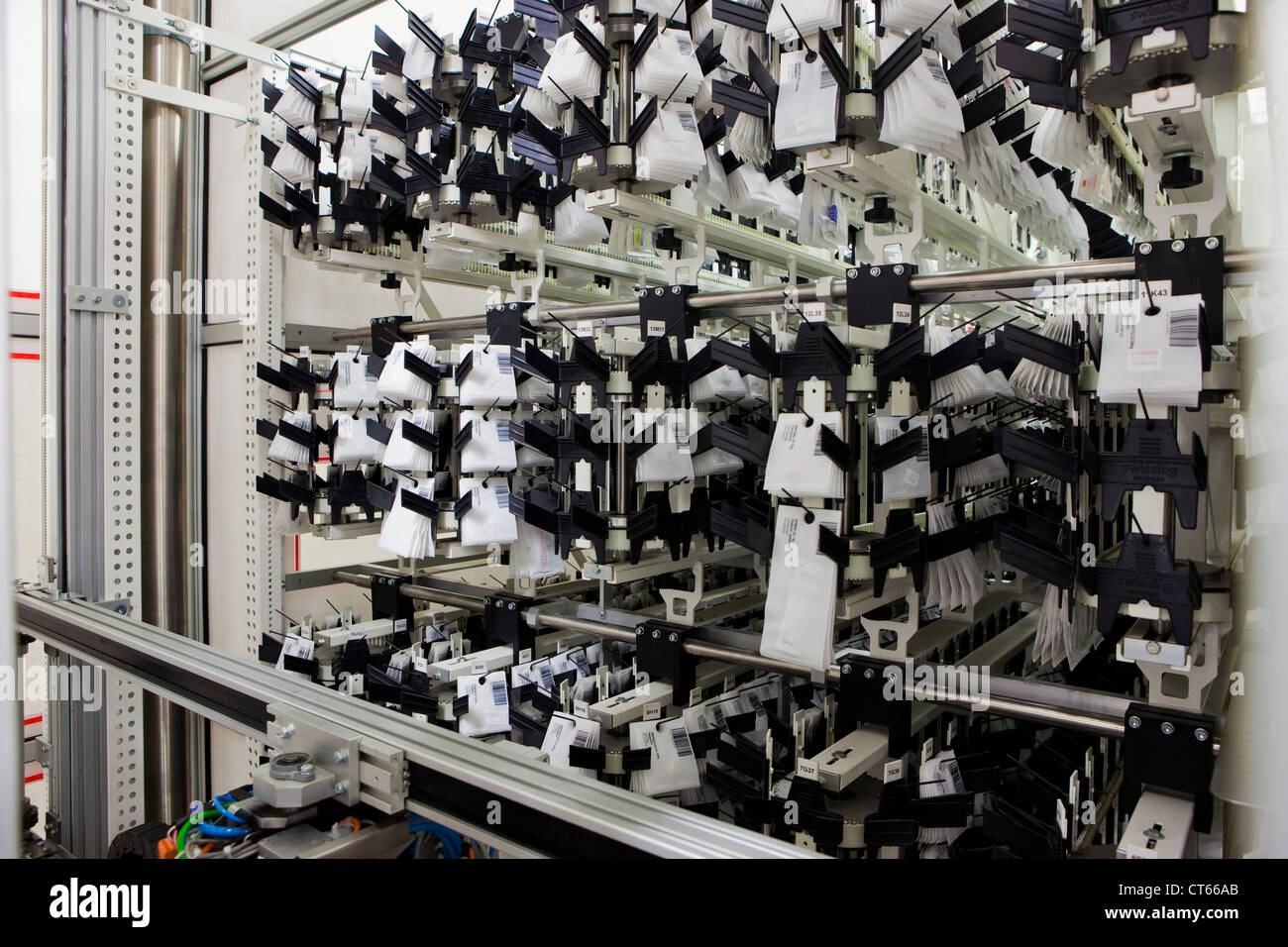 AUTOMATON IN CHEMIST'S SHOP Stock Photo - Alamy