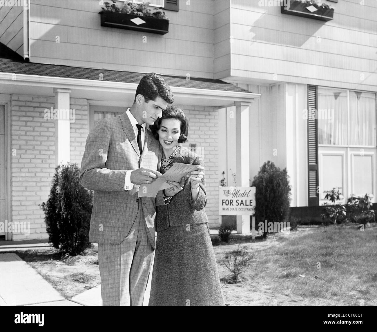 Outdoor model lifestyle Black and White Stock Photos & Images - Alamy