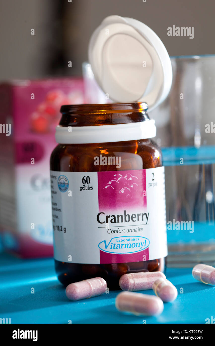 CRANBERRY FOOD SUPPLEMENT Stock Photo - Alamy