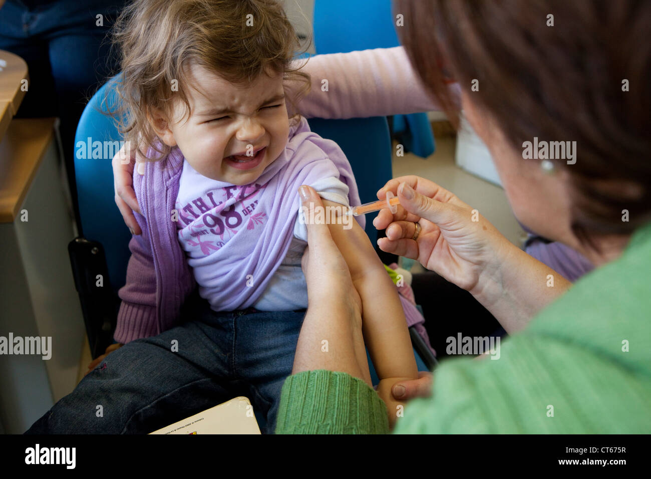 Baby vaccination france hi-res stock photography and images - Alamy