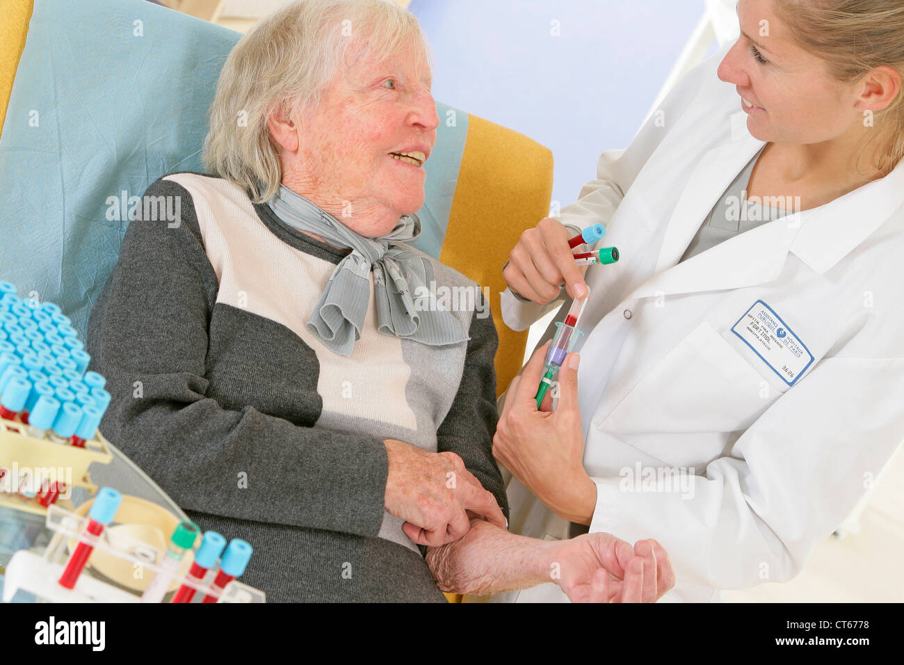 BLOOD SPECIMEN, ELDERLY PERSON Stock Photo - Alamy
