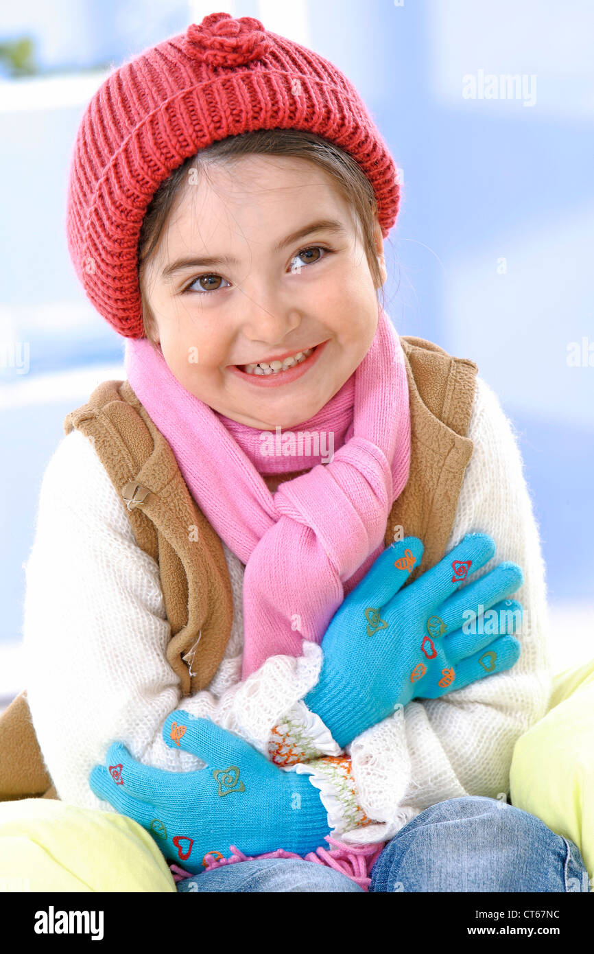 Goose bumps girl hi-res stock photography and images - Alamy