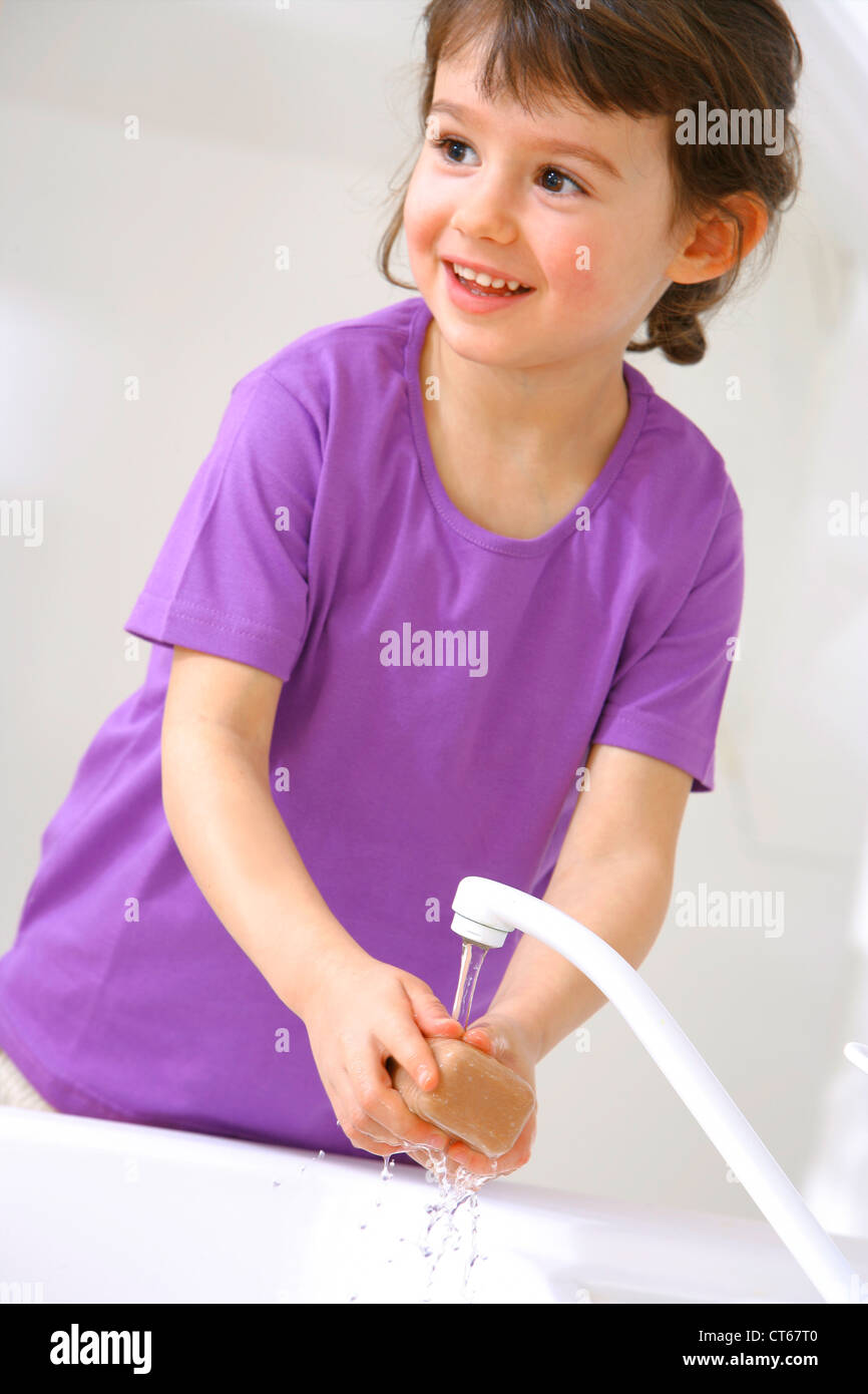 HAND WASHING, CHILD Stock Photo - Alamy