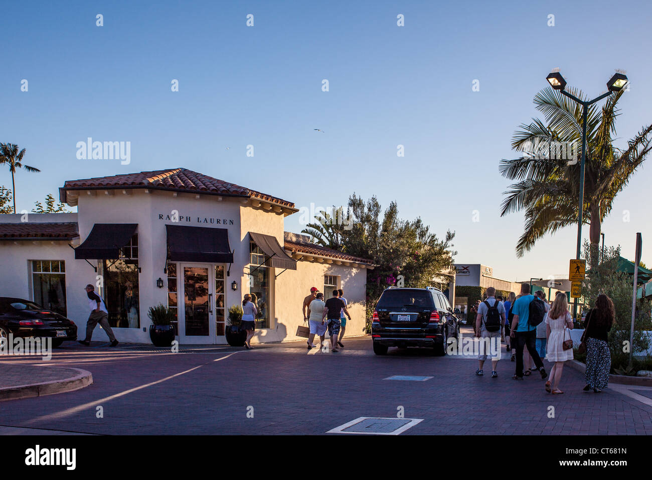 People and Paparazzi chasing celebrities in Malibu California Stock ...