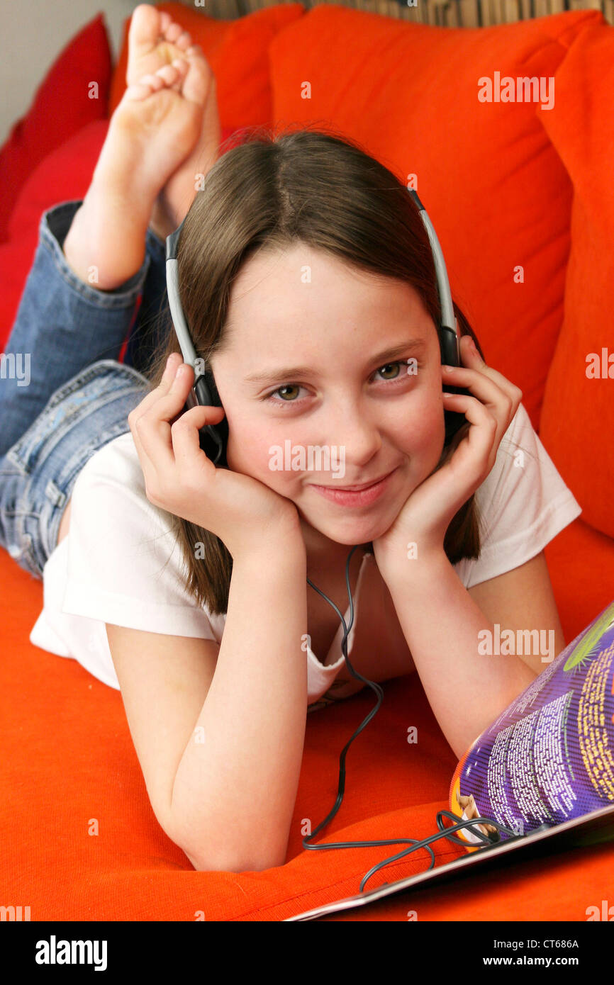 People walkman hi-res stock photography and images - Alamy