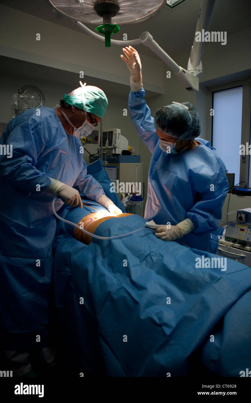 Liposuction cannula hi-res stock photography and images - Alamy