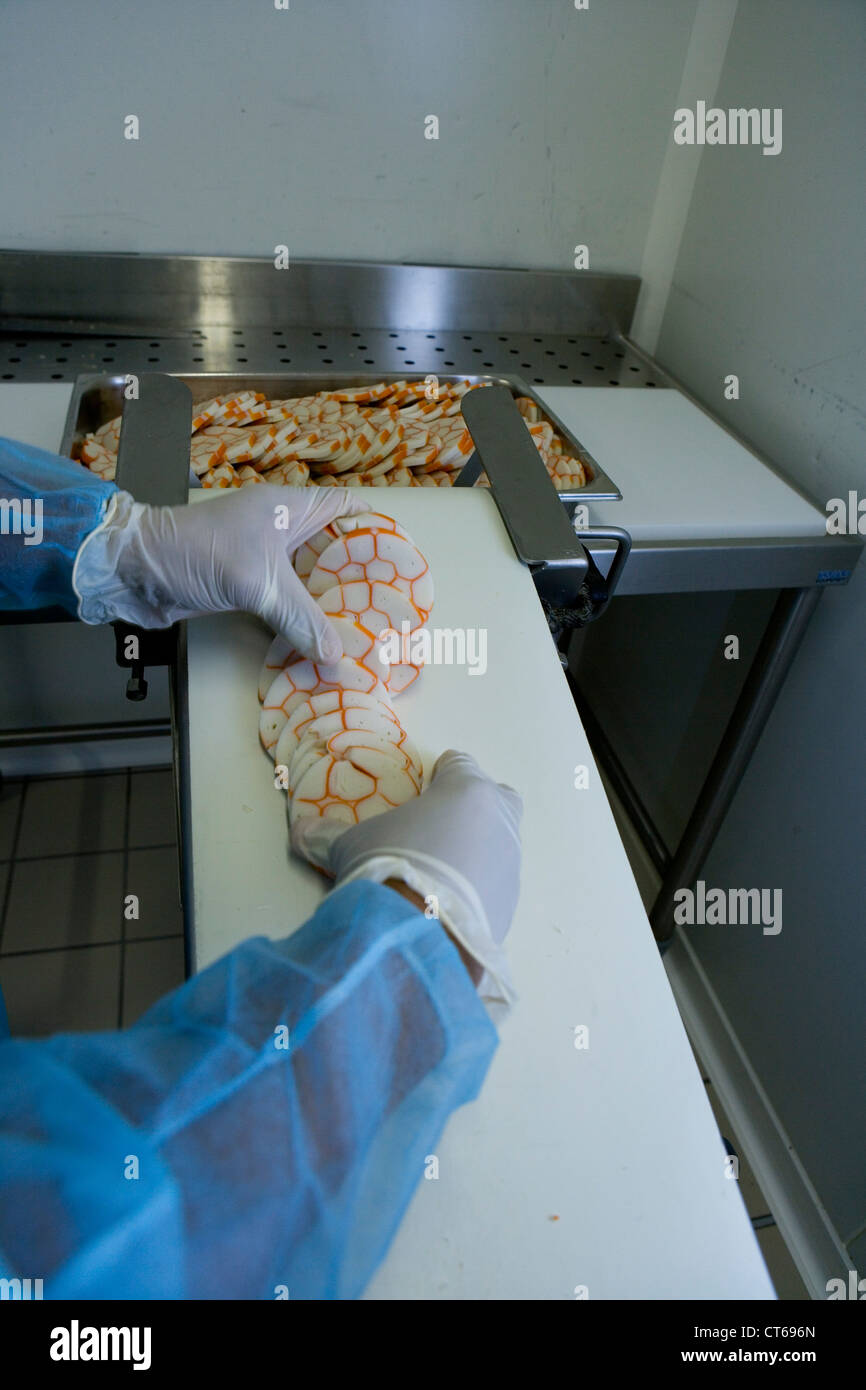 Kitchen staff preparation hospital hi-res stock photography and images ...