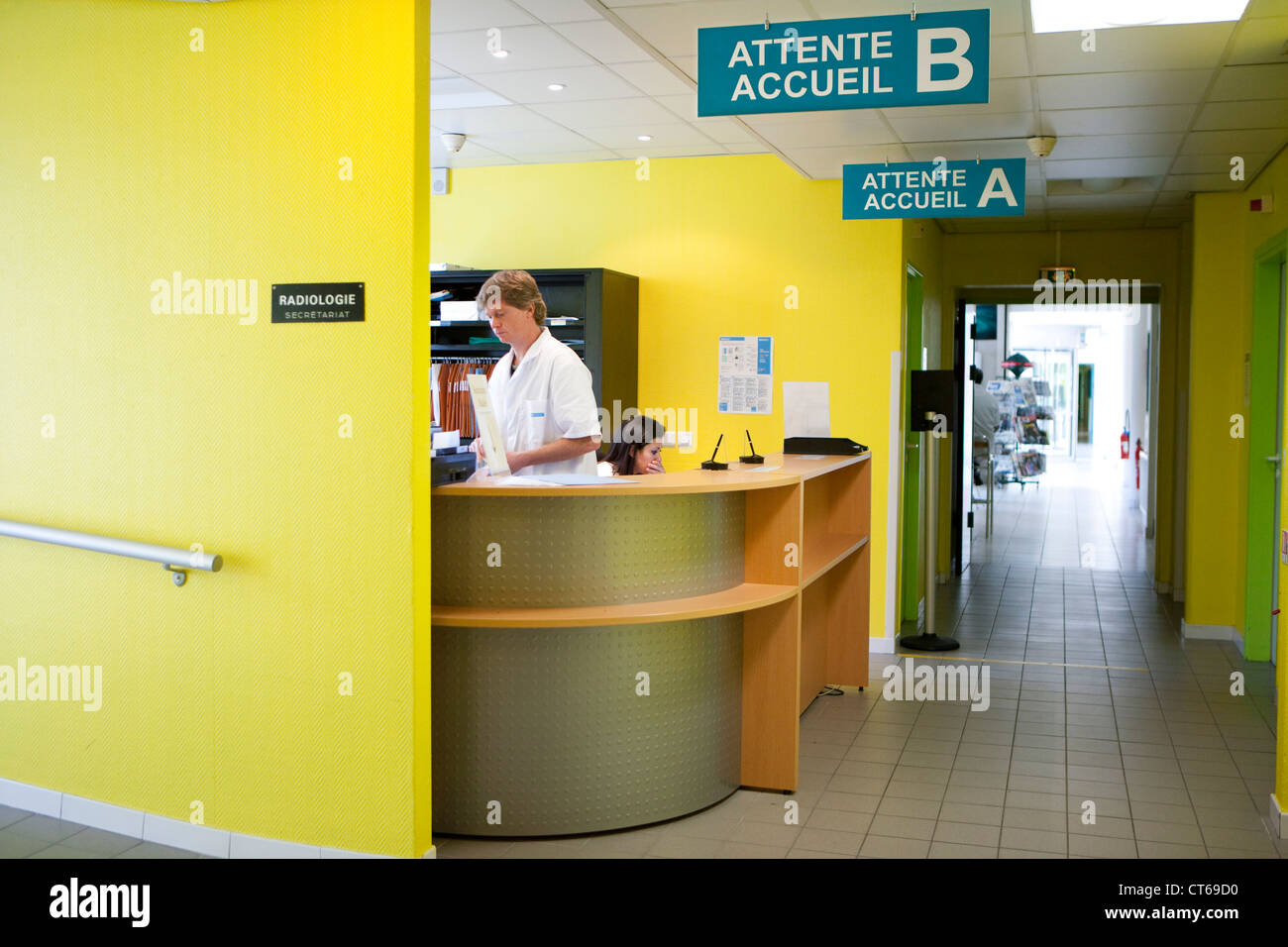 HOSPITAL RECEPTION AREA Stock Photo - Alamy