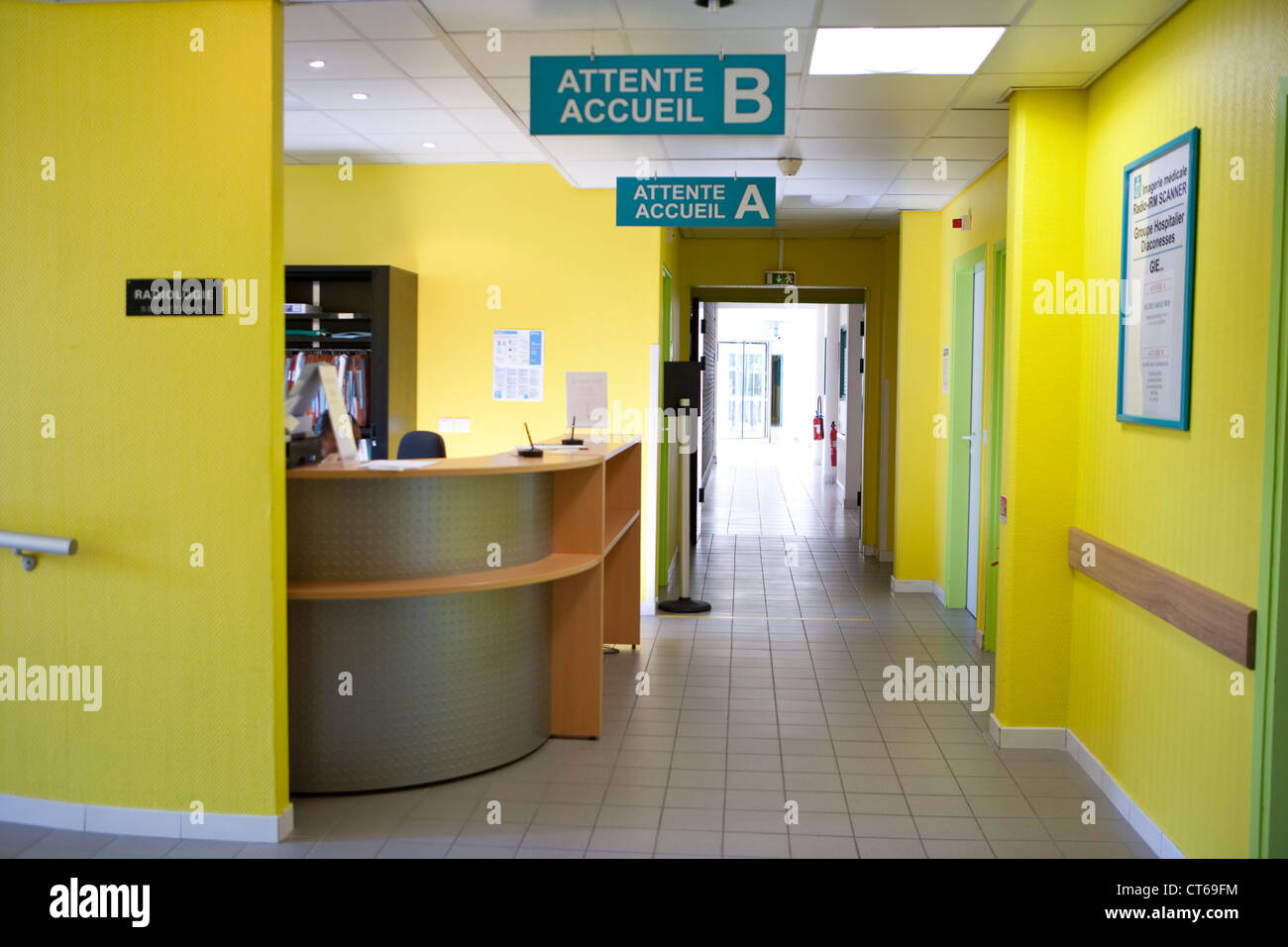 HOSPITAL RECEPTION AREA Stock Photo - Alamy