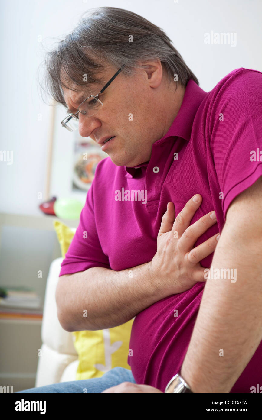 ANGINA PECTORIS, MAN Stock Photo - Alamy