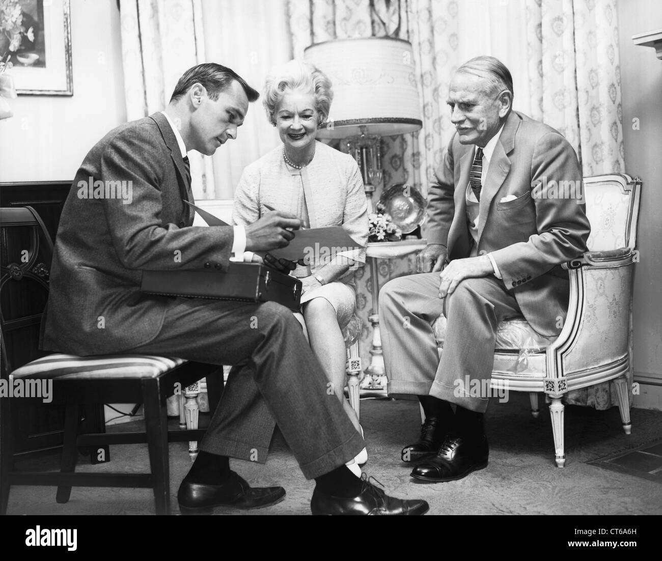 Paperwork couple Black and White Stock Photos & Images - Alamy