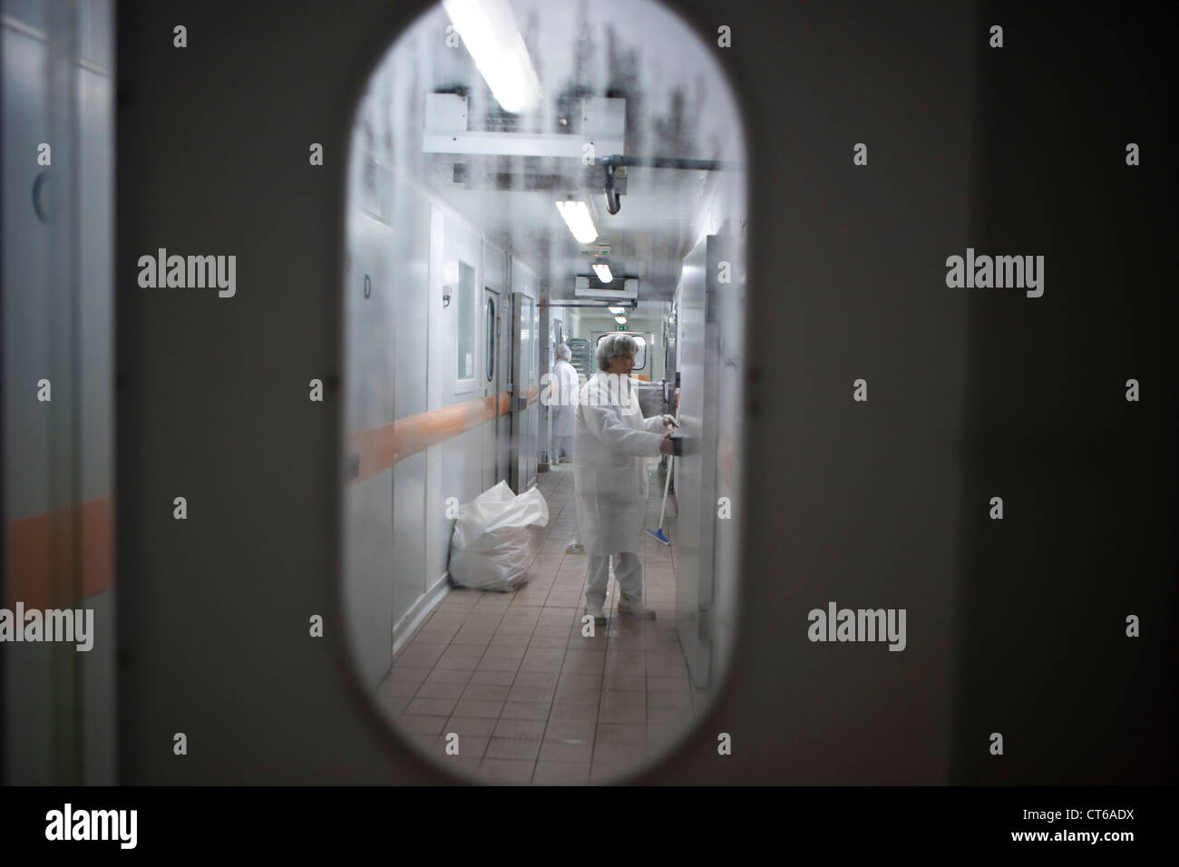 Kitchen and cold storage hi-res stock photography and images - Alamy