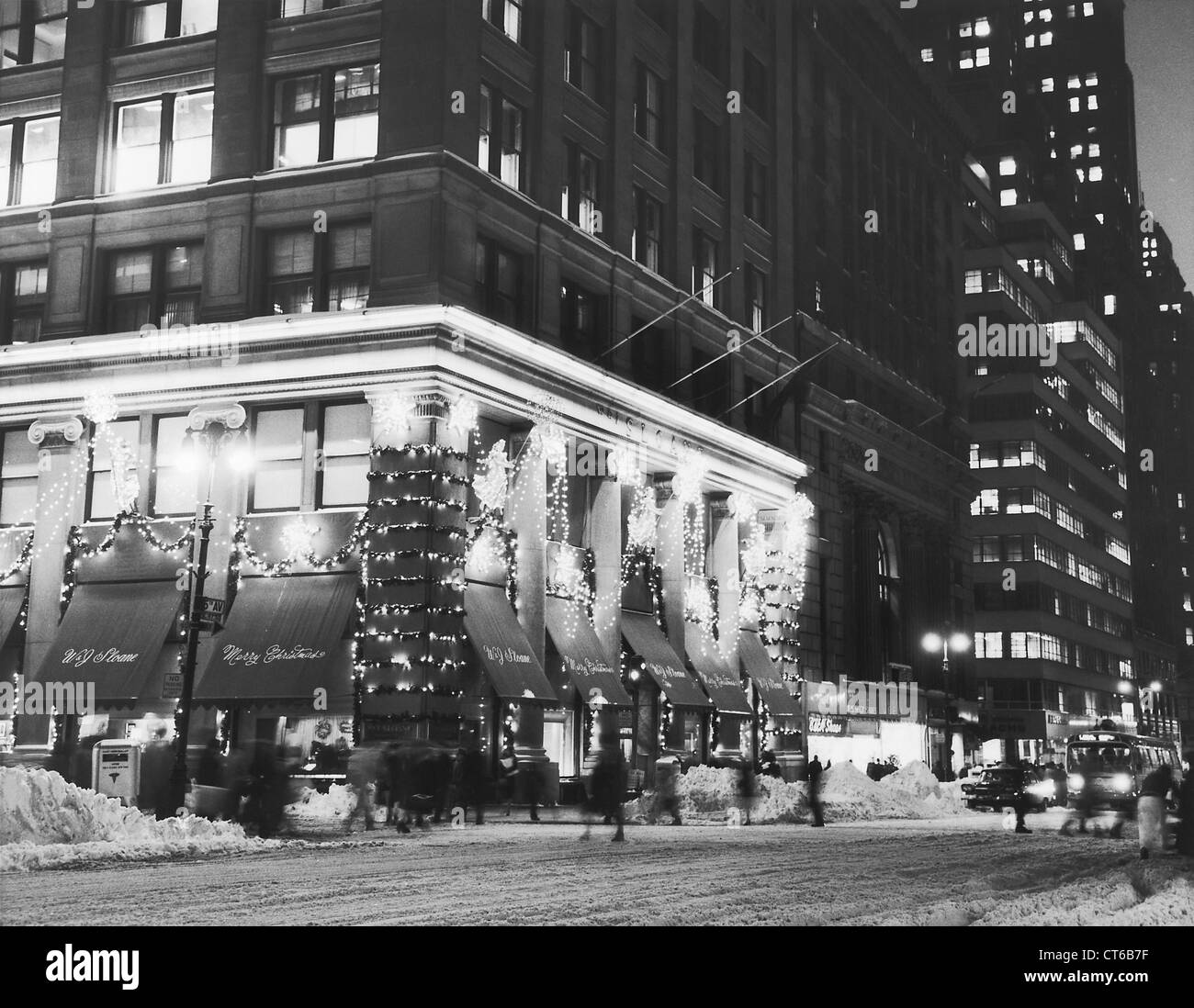 Corner store new york Black and White Stock Photos & Images - Alamy