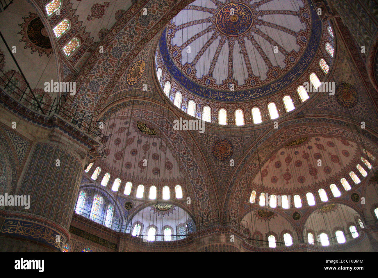 The interior of Sultan Ahmed Mosque, Sultanahmet, Istanbul, Turkey ...