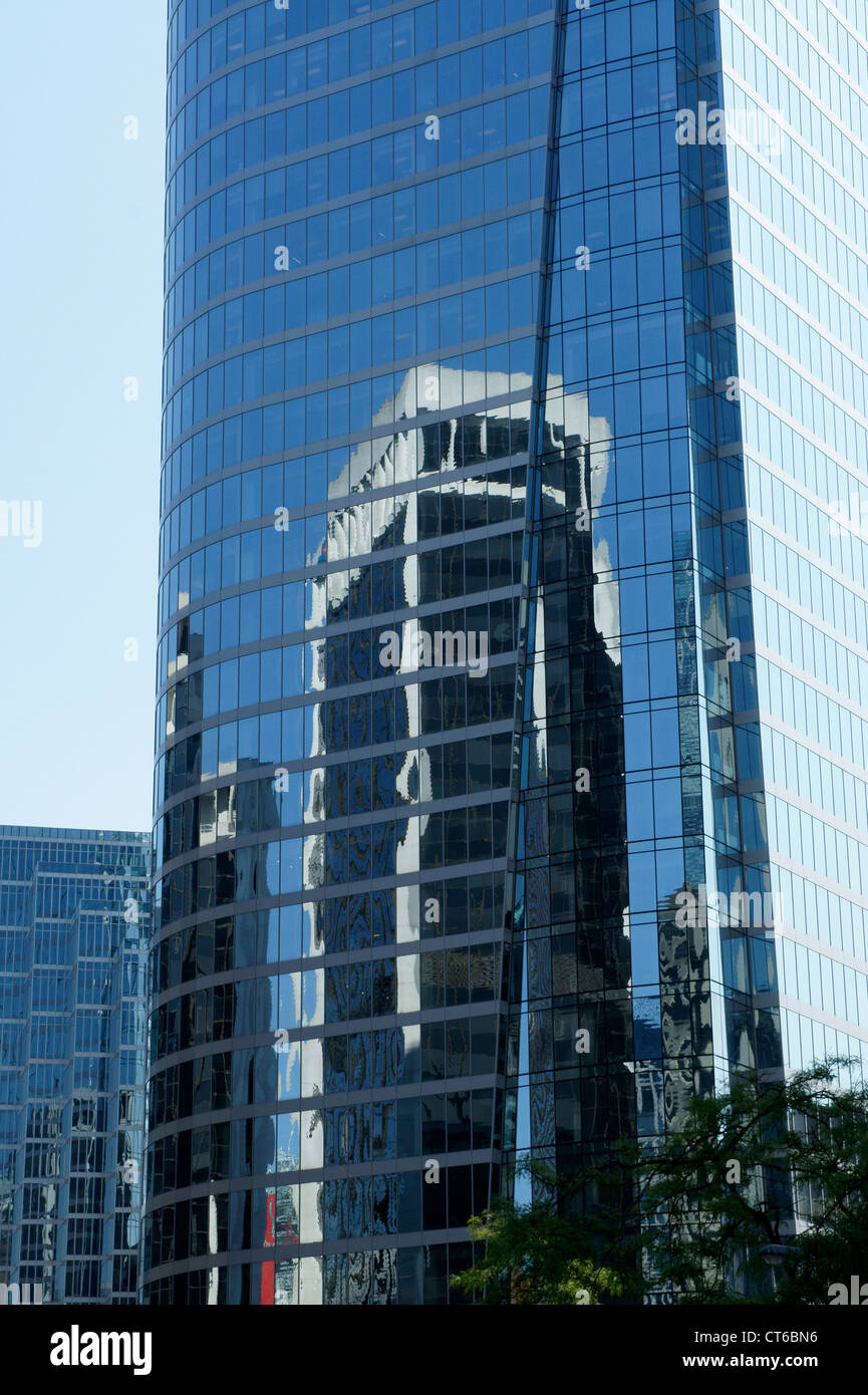 Bell canada office building canada hi-res stock photography and images ...