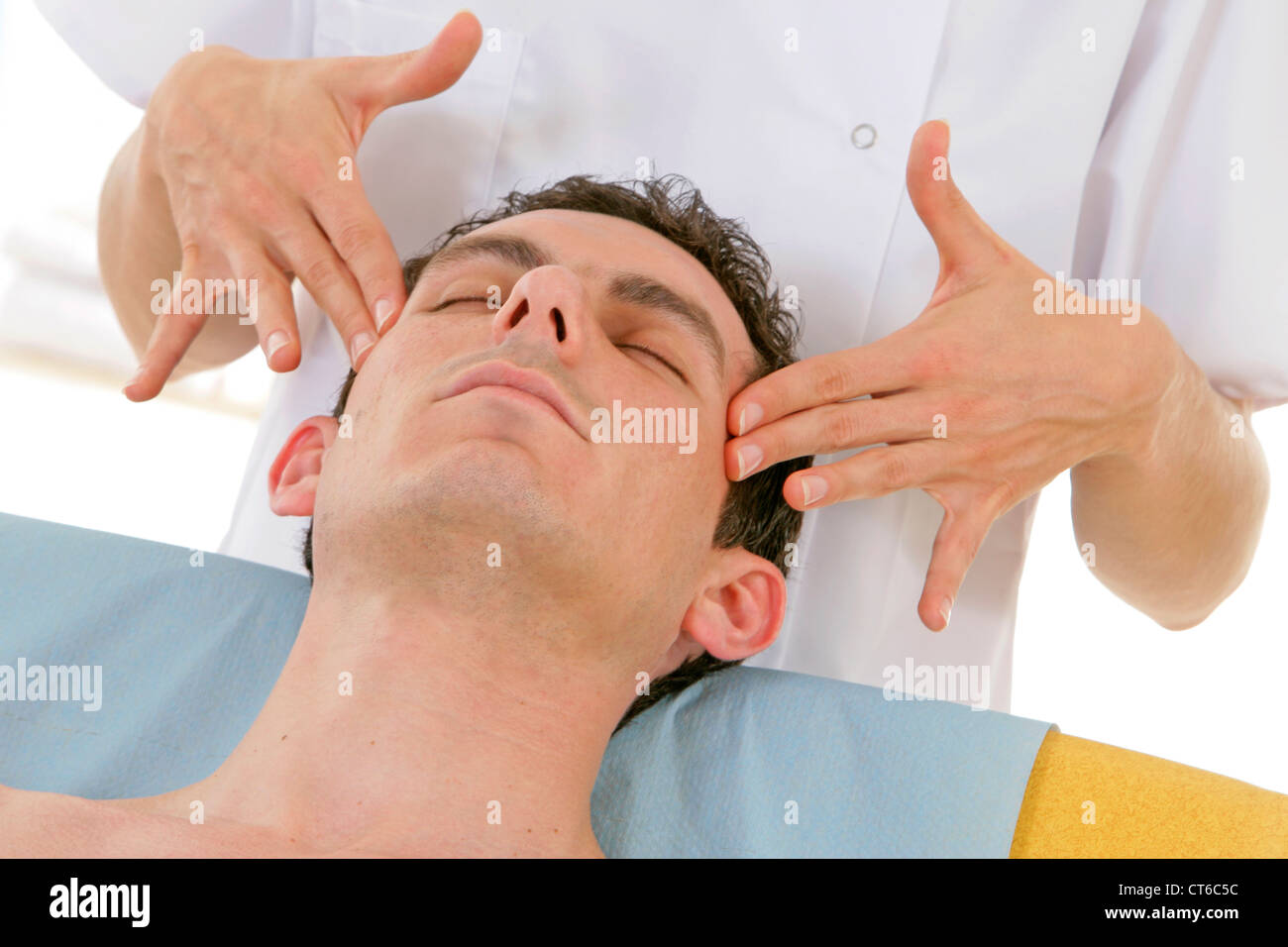 Estheticians hi-res stock photography and images - Alamy