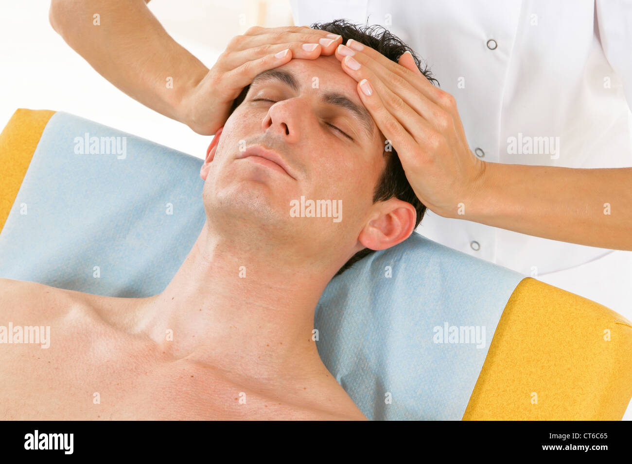 MAN BEING MASSAGED Stock Photo - Alamy