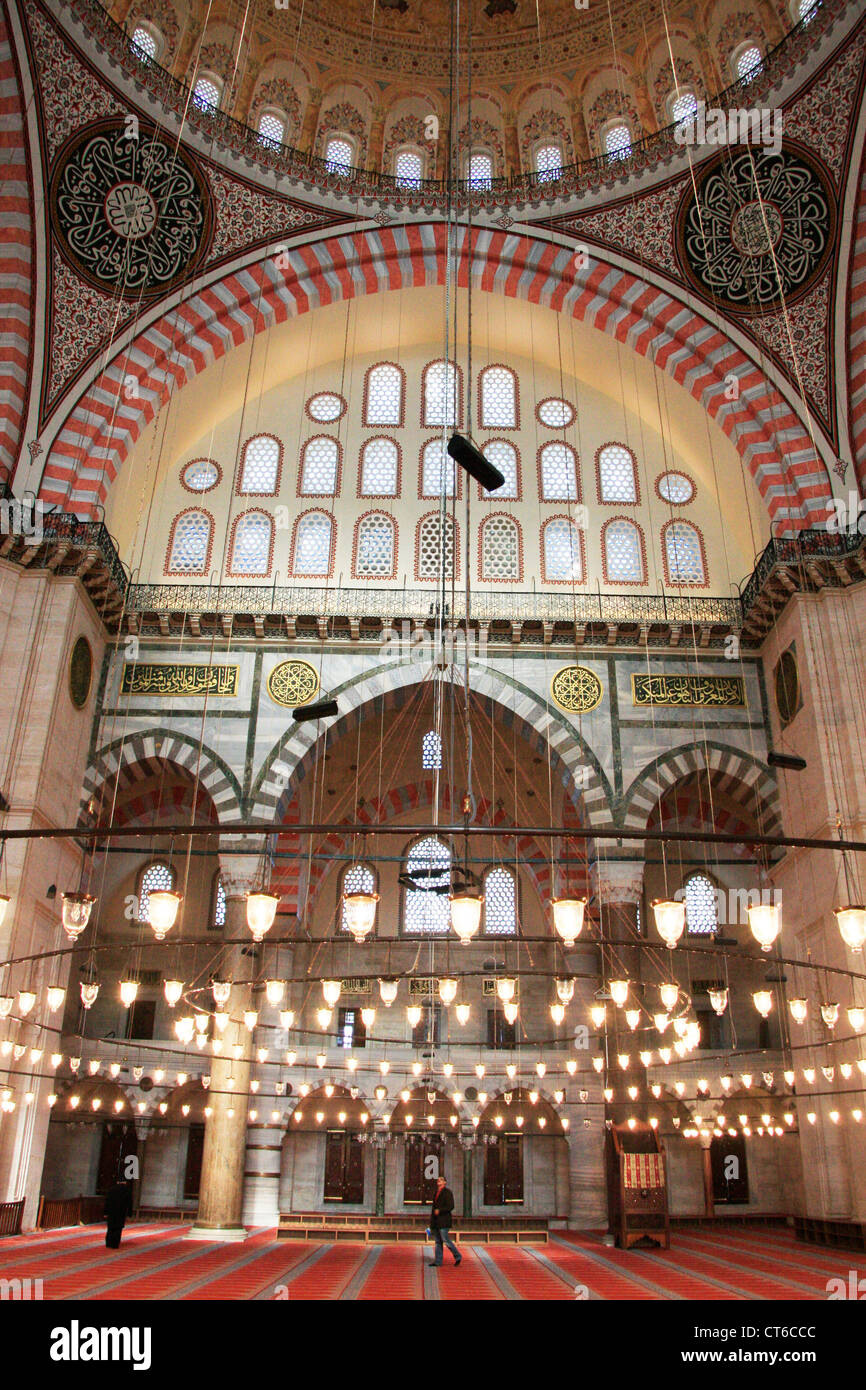 Interior suleymaniye mosque istanbul turkey hi-res stock photography ...