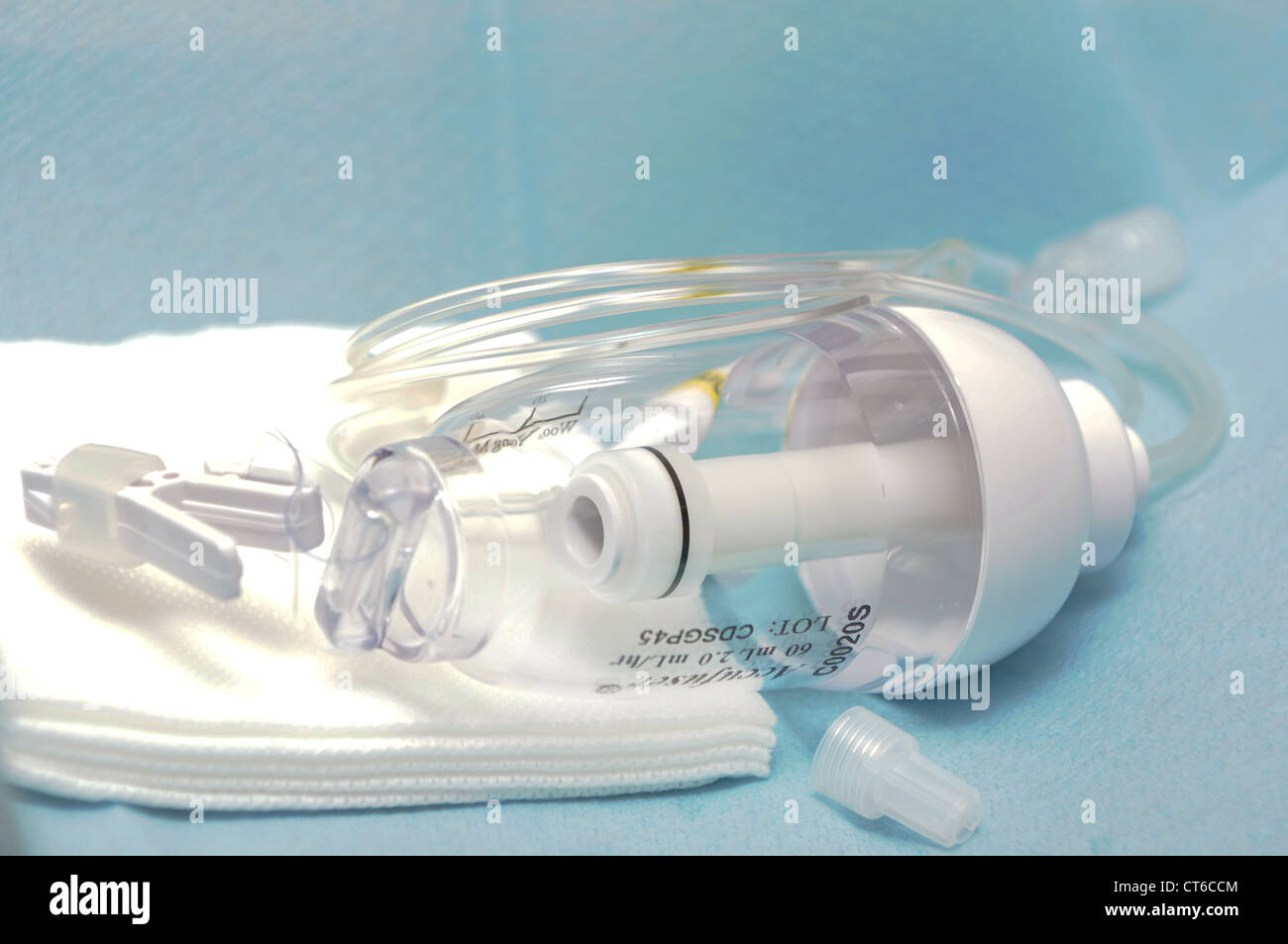 Infusion pump hi-res stock photography and images - Alamy