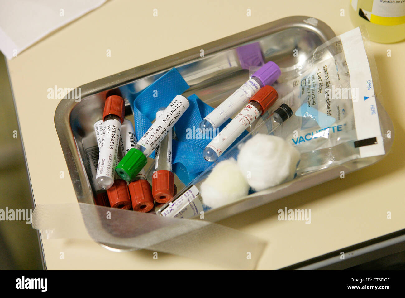 Medical specimen labels tube hi-res stock photography and images - Alamy