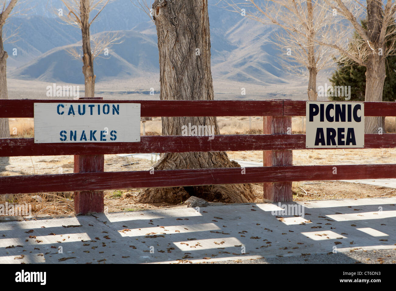 Amusing signs in California Stock Photo - Alamy