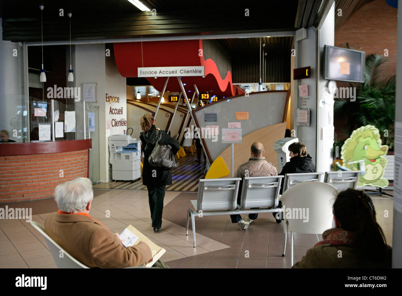 HOSPITAL RECEPTION AREA Stock Photo - Alamy
