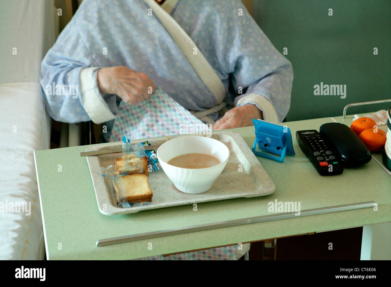 HOSPITAL DIET FOR THE ELDERLY Stock Photo - Alamy