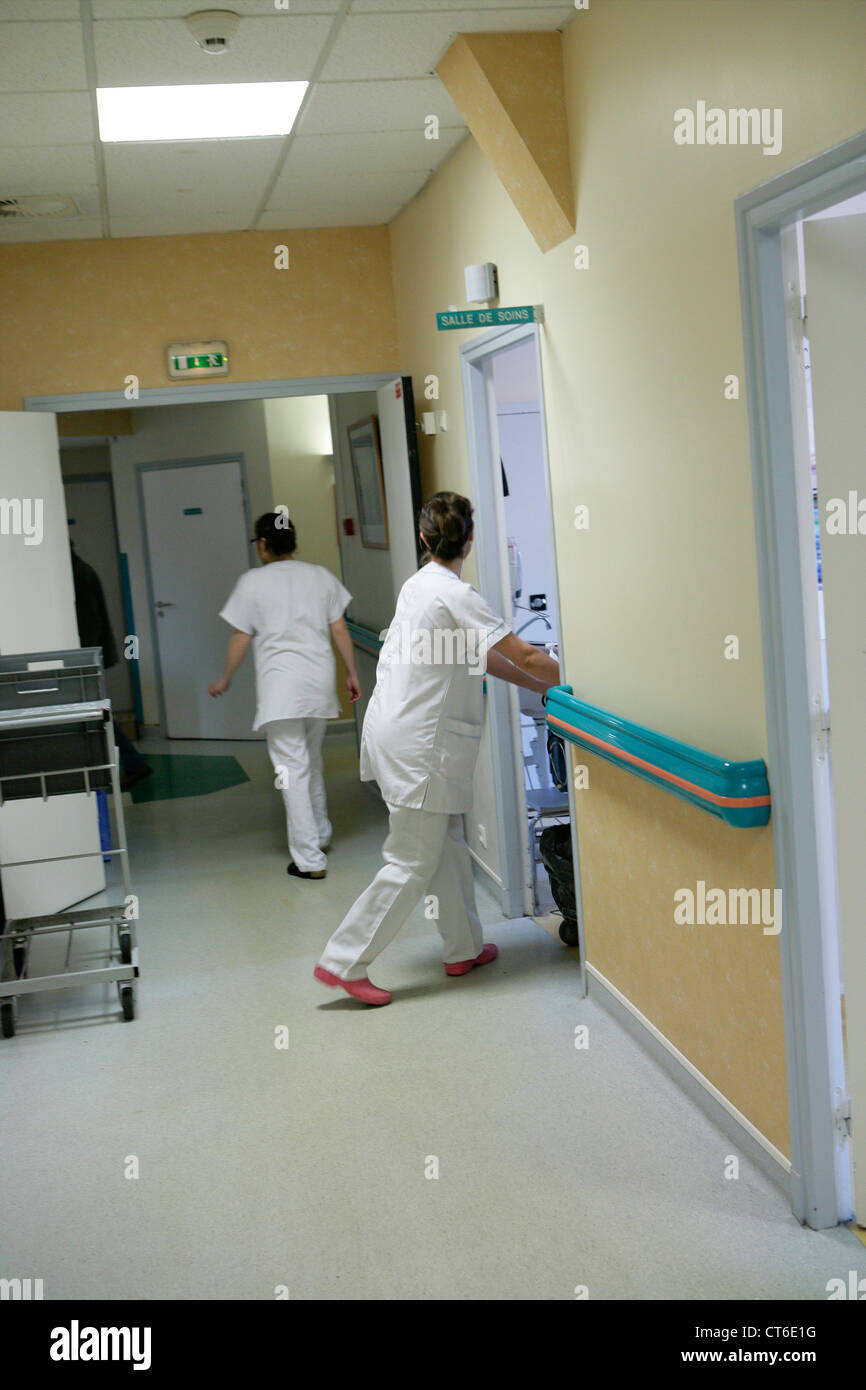 INTERIOR OF A HOSPITAL Stock Photo - Alamy