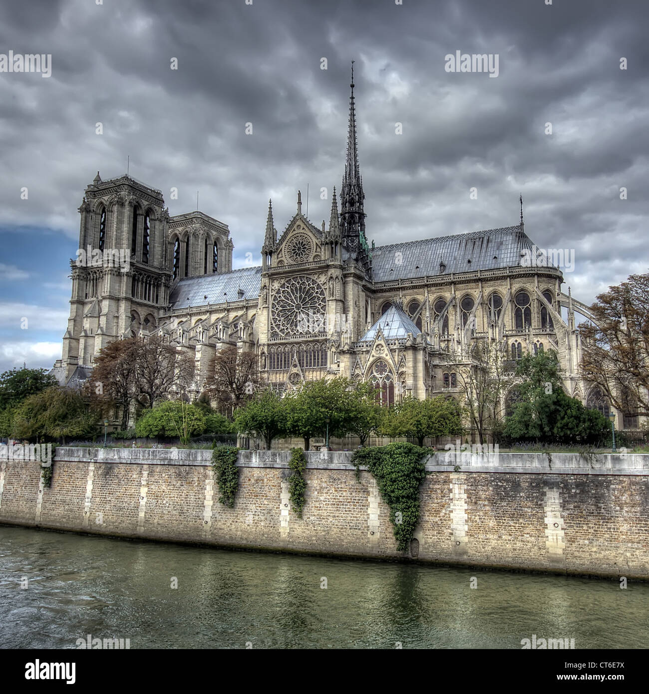 Side view of notre dame hi-res stock photography and images - Alamy