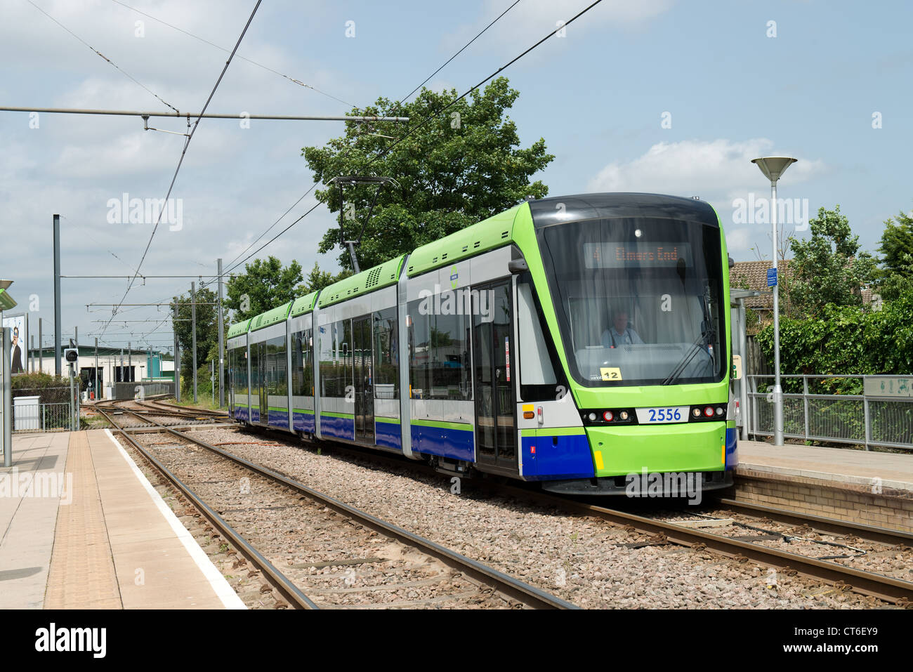 Croydon Tramlink Variobahn tram No.2556 on Route 4 at Therapia Lane -1 ...