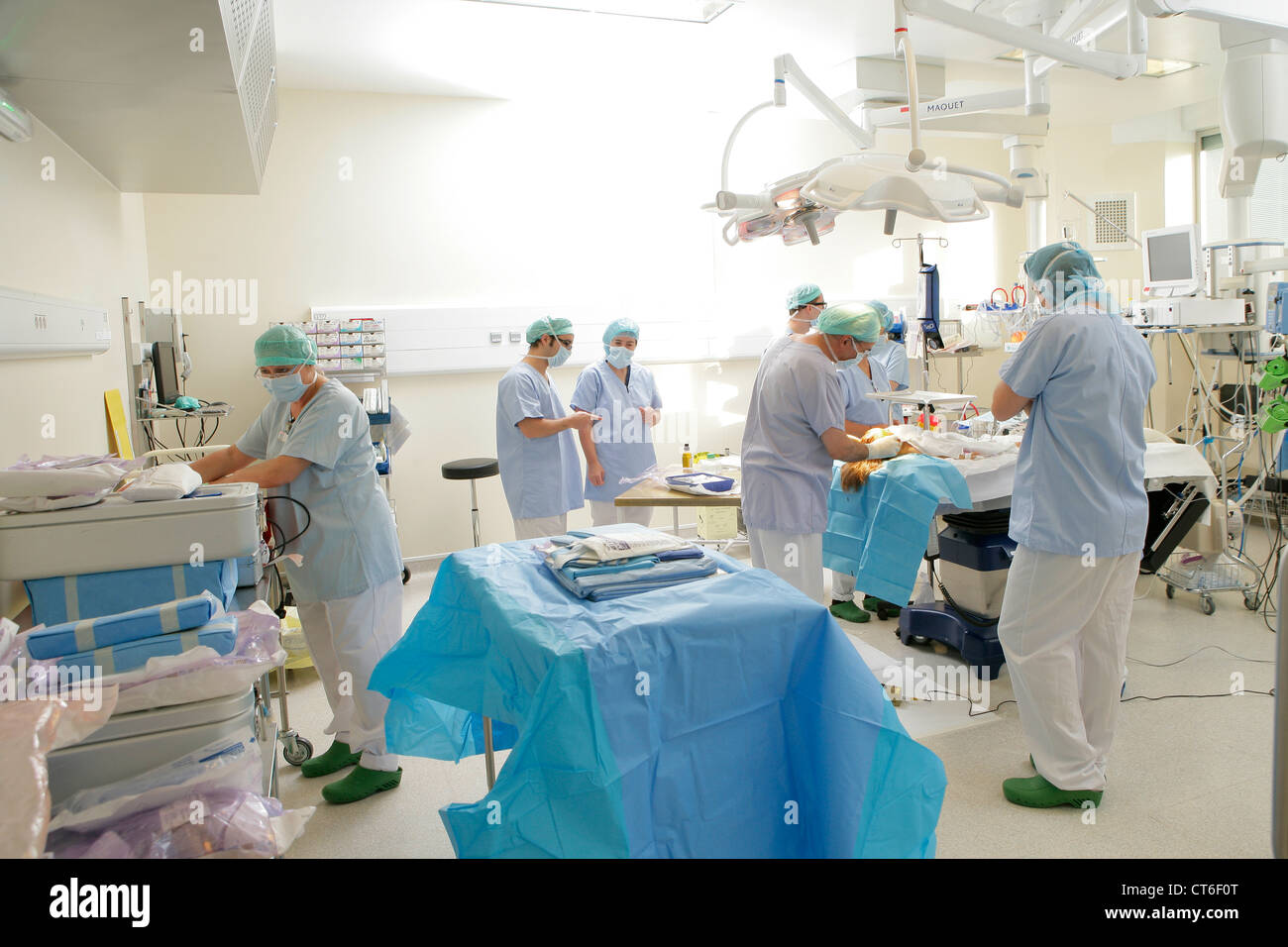 CHILD IN SURGERY Stock Photo - Alamy