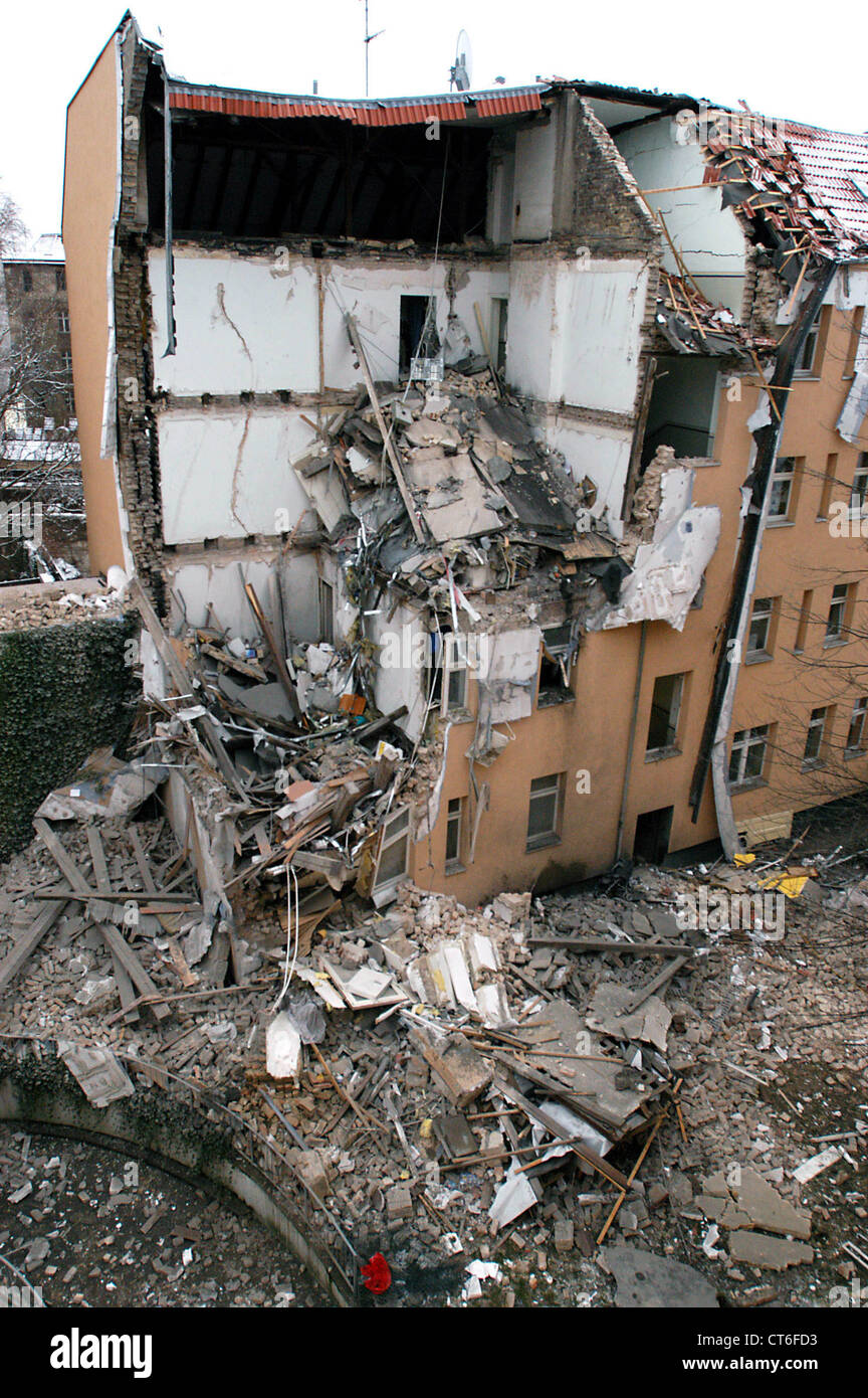 Destroyed House, Berlin Stock Photo - Alamy
