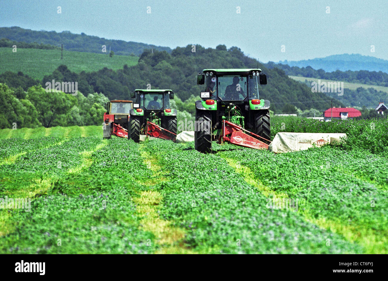 Farmers with tractors hi-res stock photography and images - Alamy