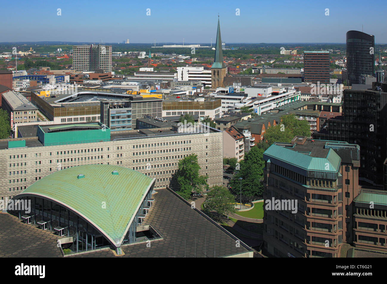 Stadtansicht aus Vogelperspektive, Stadtzentrum, Theater mit Opernhaus ...