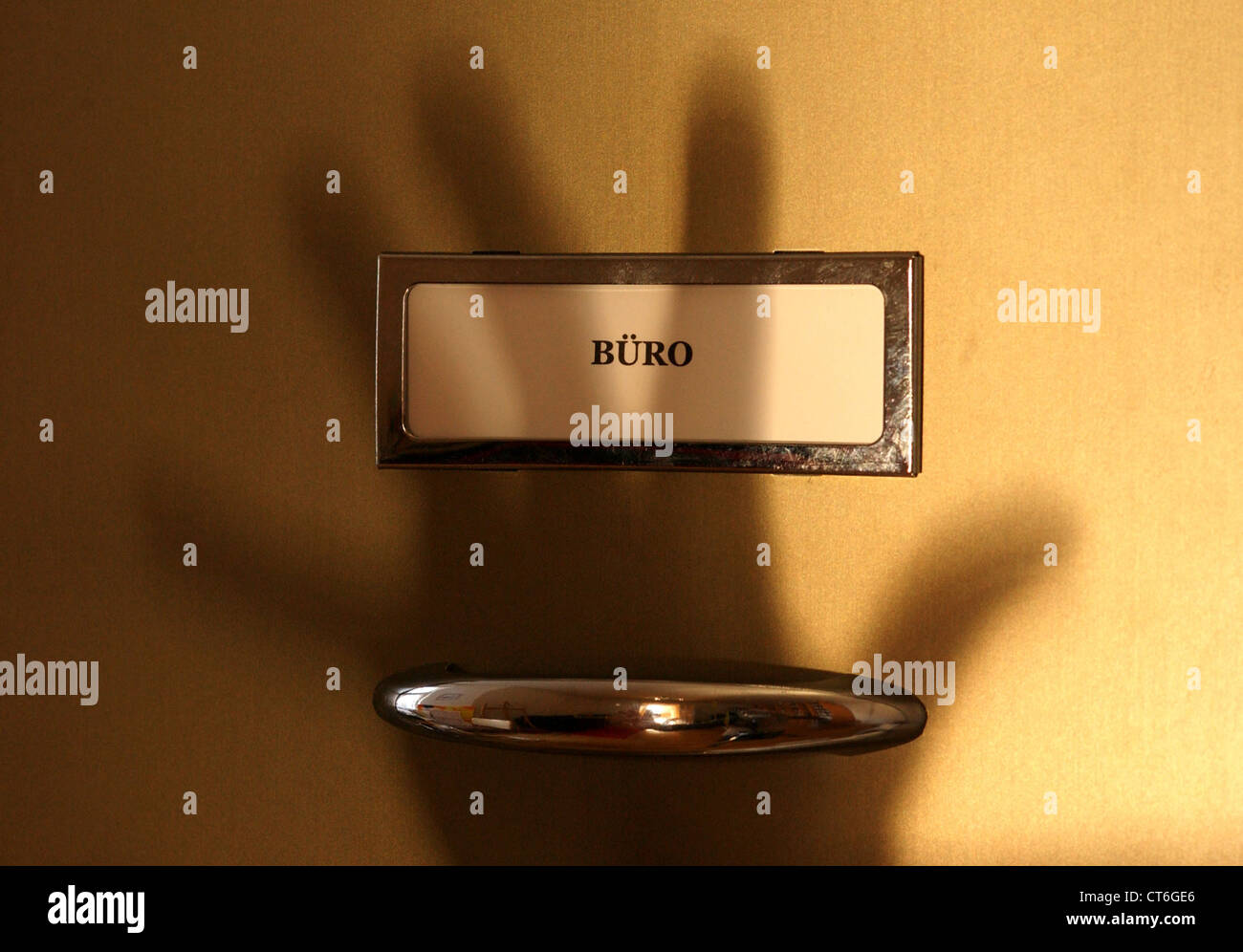 Symbol photo: theft in the office / workplace Stock Photo - Alamy