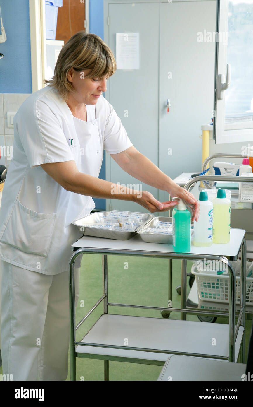 Hand washing hospital nurse hand wash hi-res stock photography and ...