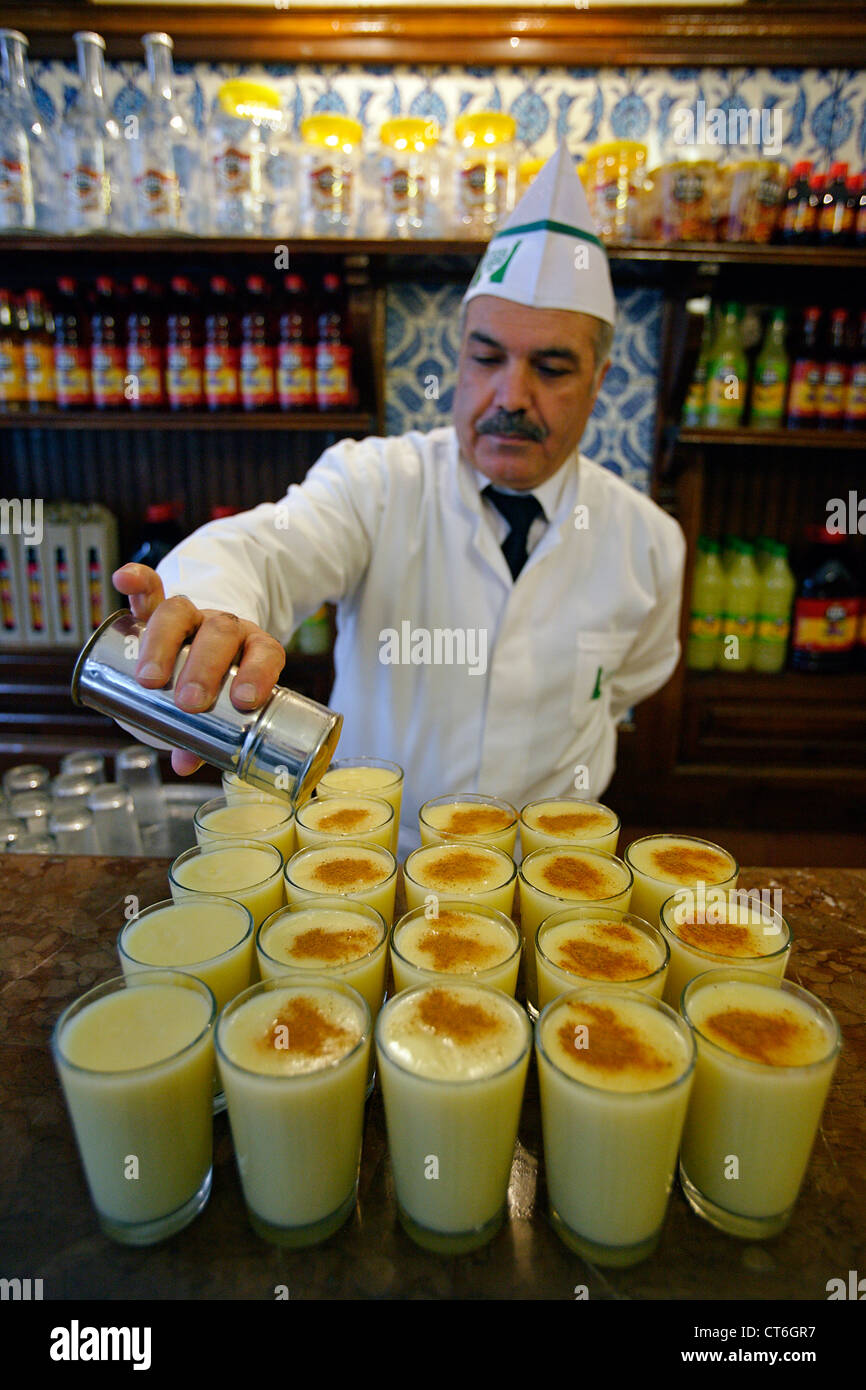 Istanbul vefa bozacisi hi-res stock photography and images - Alamy