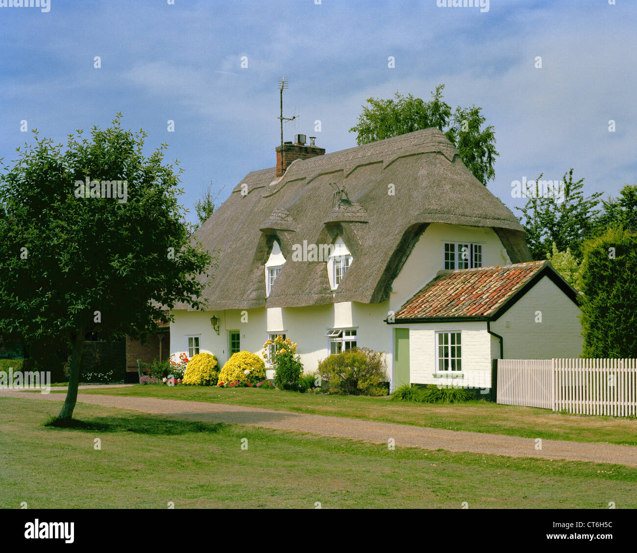 Barrington cambridgeshire village hi-res stock photography and images ...