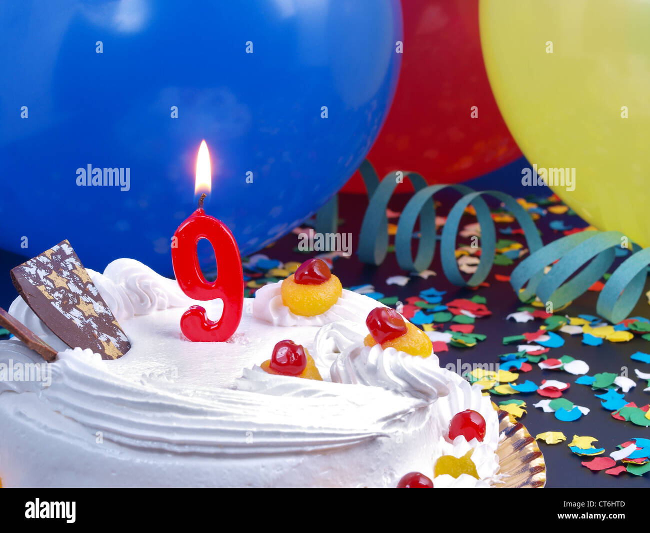 Number 9 birthday candle hi-res stock photography and images - Alamy