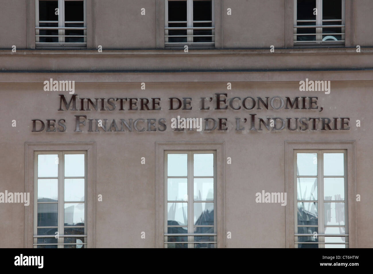 French finance & economy ministry Stock Photo - Alamy